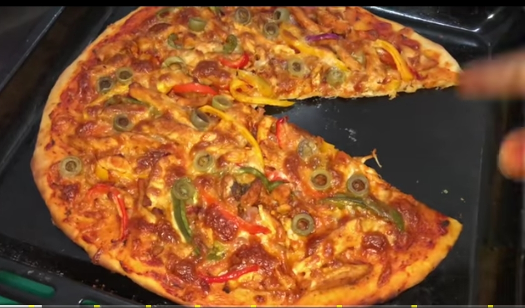 Gurigaaga Ku Samayso Pizza!! - Daryeel Magazine