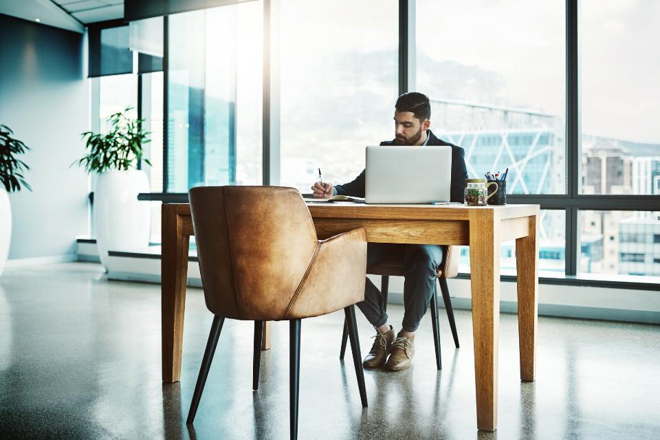 Boost Your Productivity: How a Clean Workspace Makes All the Difference ...